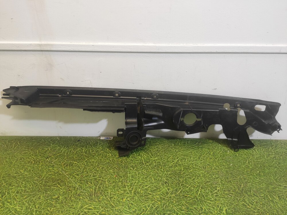 51767397492 BMW X3 G01 2017-н.в. Уплотнитель крыла бу купить по цене от ...