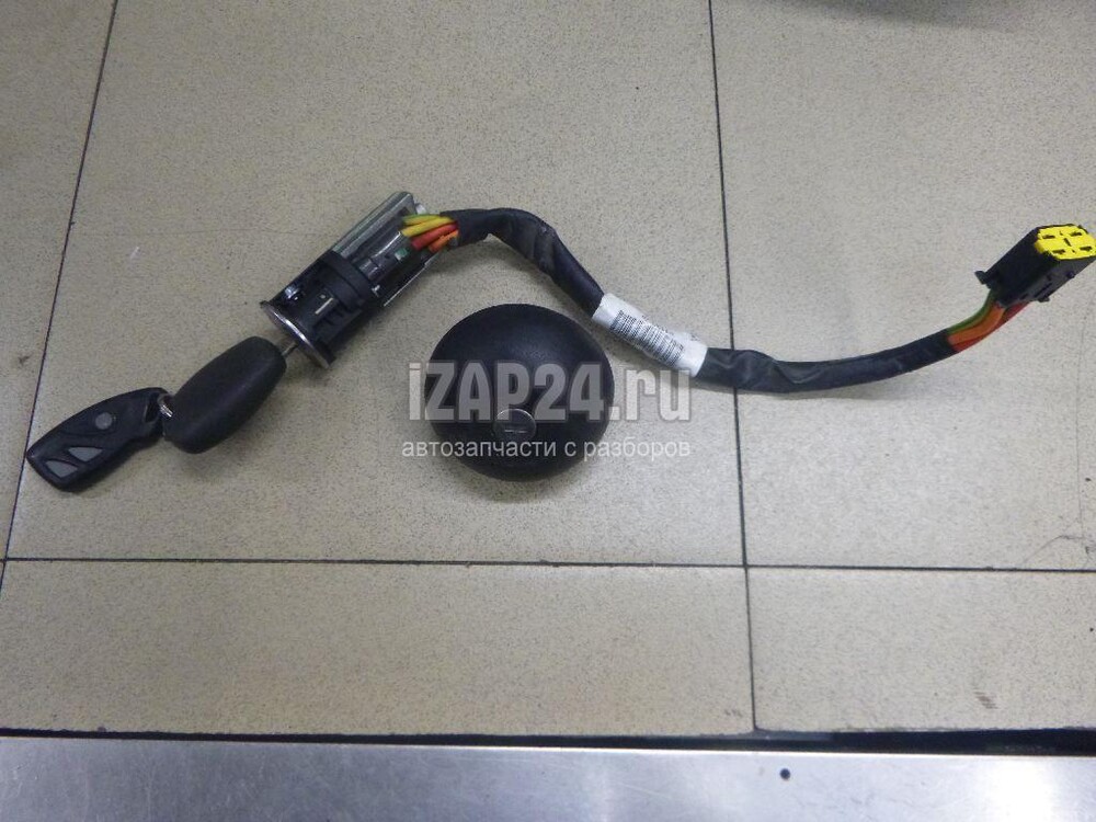 Замок зажигания Renault Logan (2005 - 2014) купить бу по цене 7880 руб ...