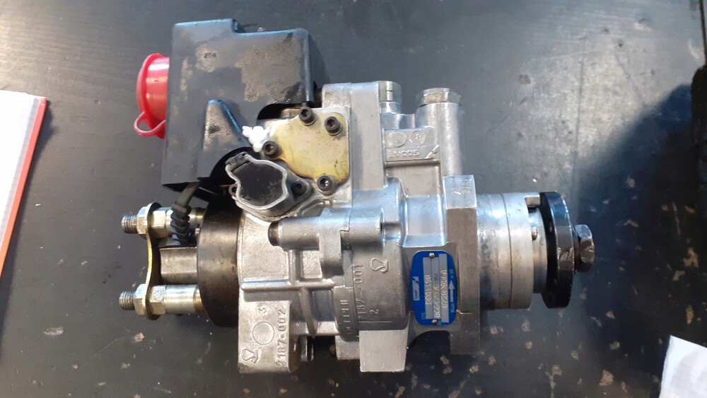 8720A050A тнвд форд transit 2.5 tdi купить бу по цене 48710 руб ...