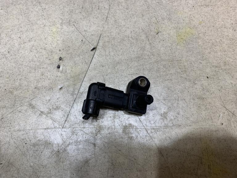 13627804742 Датчик надува bmw N47 N57 купить бу по цене 2220 руб ...