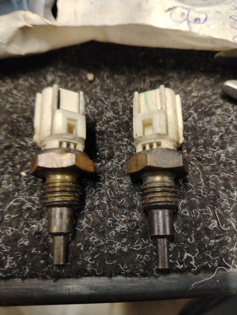8942233030 Датчик температуры Toyota CROWN N16, N16E, V10M 89422-33030 ...
