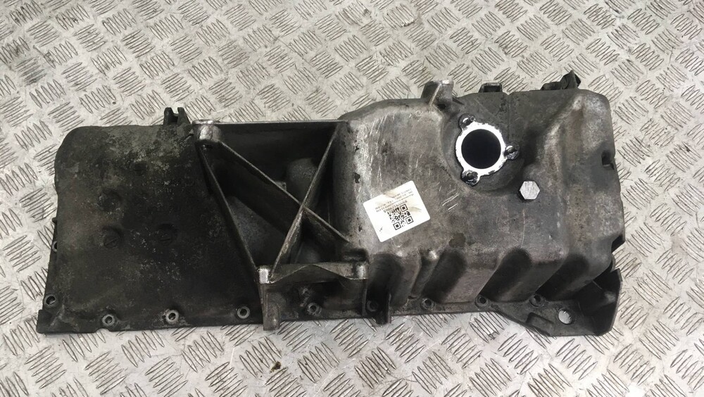 11137796325 масляный поддон BMW X5 E70 2008 ,7796325 купить бу по цене ...